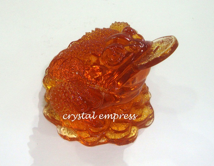 Faux Amber Money Frog / 3 Legged Toad Biting Coin - Crystal Empress ...